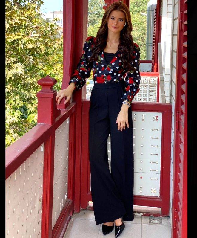 Güzelliğiyle kendine hayran bıraktı: Bez Bebek'in Pompi'si Elif Ceren ...