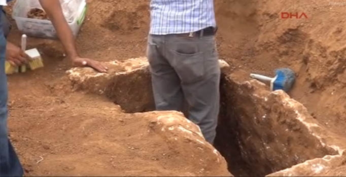 Mardin'de Tunç Devri'ne ait 5 bin yıllık mezar bulundu