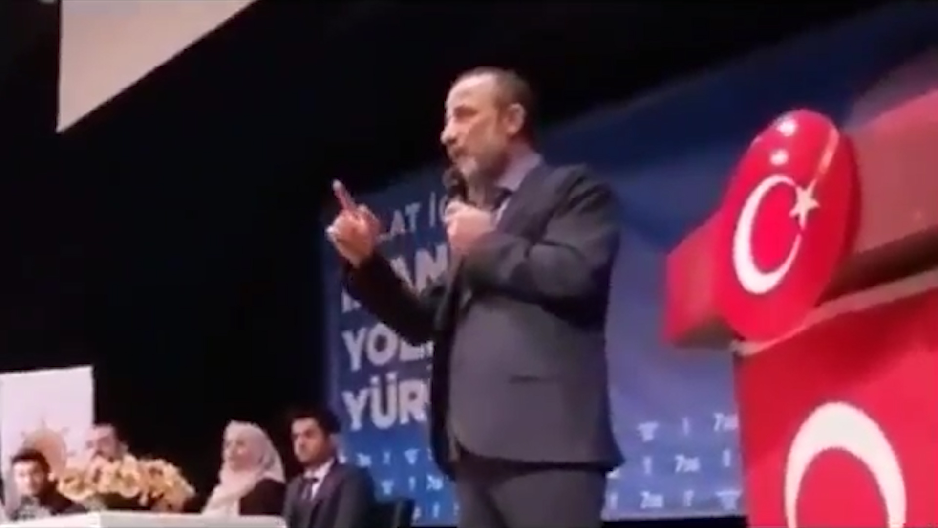 AK Parti Bitlis Milletvekili Vahit Kiler'den Engin Özkoç yorumu