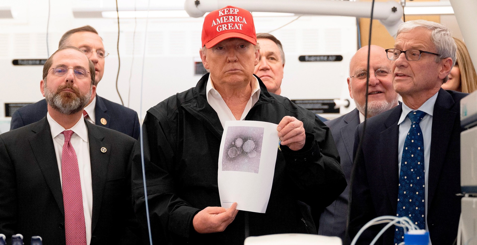 Facebook Trump'ın paylaşımını sildi - KARAR