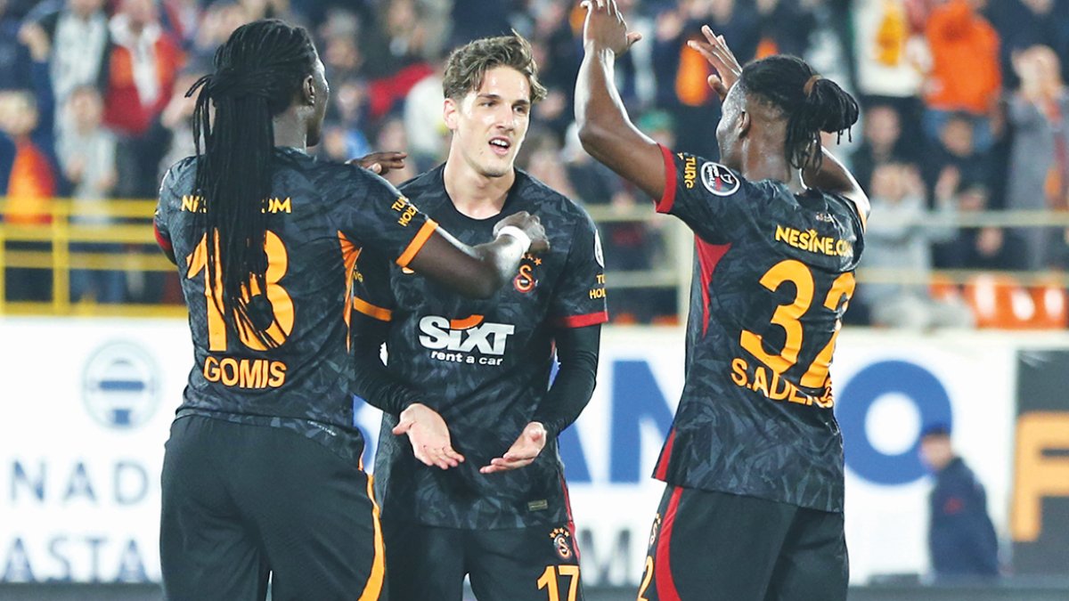 Cimbom geleceğini kuruyor - KARAR