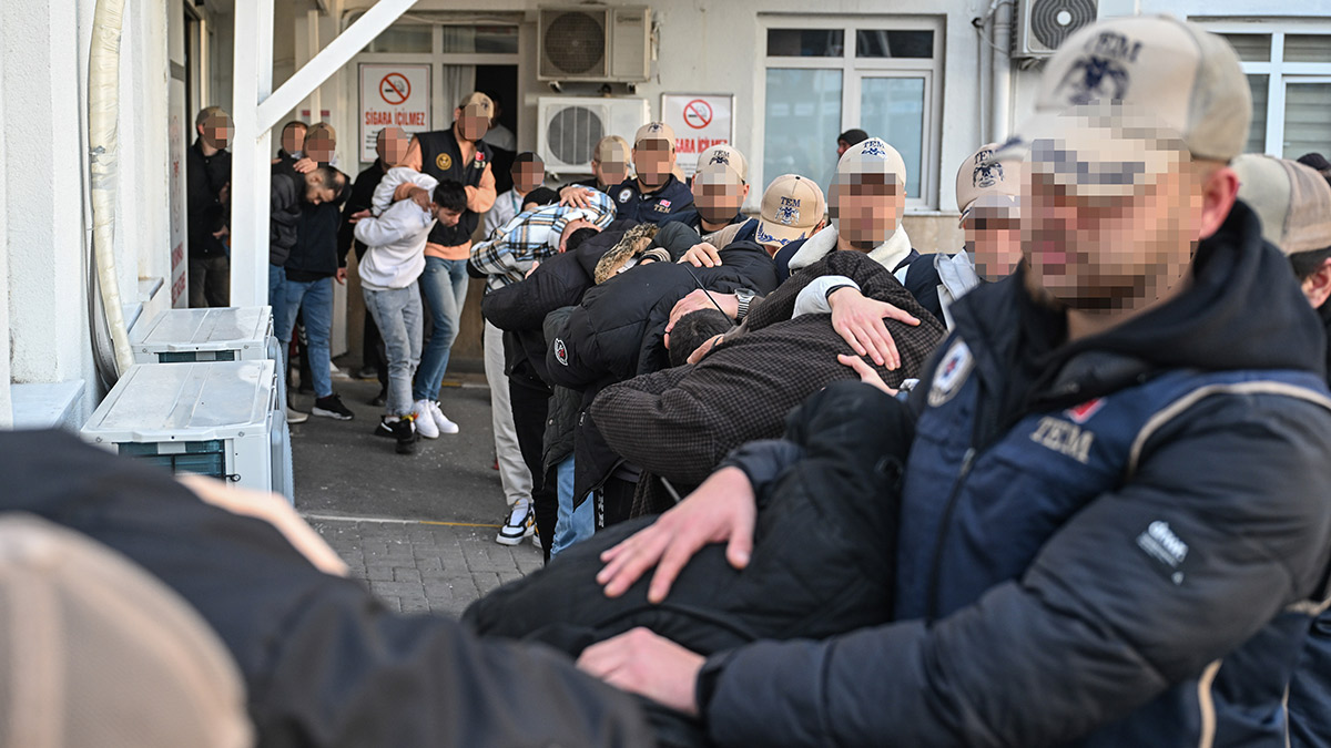 6 Şubat'tan sonra Hatay'a gelmişler! Mossad ajanlarının deprem oyunu 6 Şubat'tan sonra Hatay'a gelmişler! Mossad ajanlarının deprem oyunu
