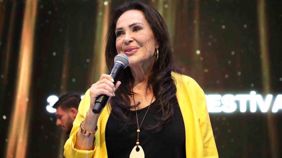 'Yeşilçam'ın Sultanı'na 'fahri doktora' unvanı verilecek - KARAR