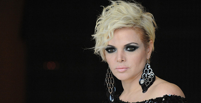 Şarkıcı Fulden Uras ölümden döndü - KARAR