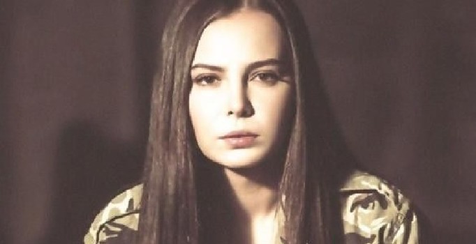 Survivor 2016 yarışmacısı Eda Akkaya İstanbul'a döndü