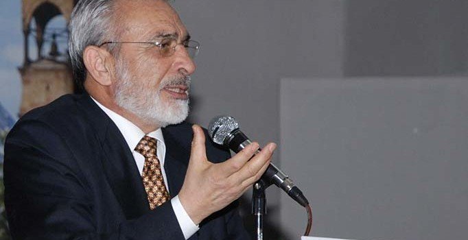 Bakan Kasapoğlu'ndan İsmet Özel açıklaması: Yoğun bakımda tedavi ...