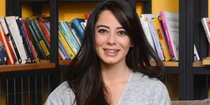 Merve Sevi kimdir, kaç yaşında, nereli, evli mi? Giyim tarzıyla dikkat ...