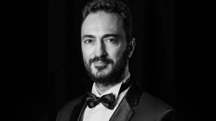 Opera sanatçısı Emrah Erdem Gedik balkondan düşerek hayatını kaybetti ...