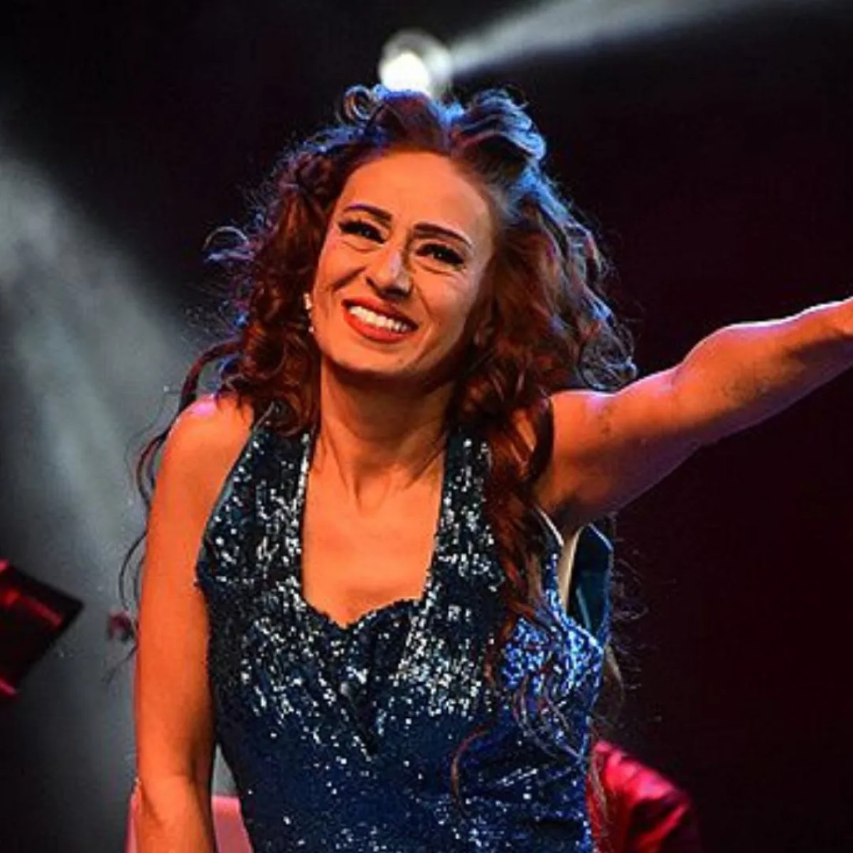 56 yaşındaki Yıldız Tilbe'den üzen karar! Vedalaştı