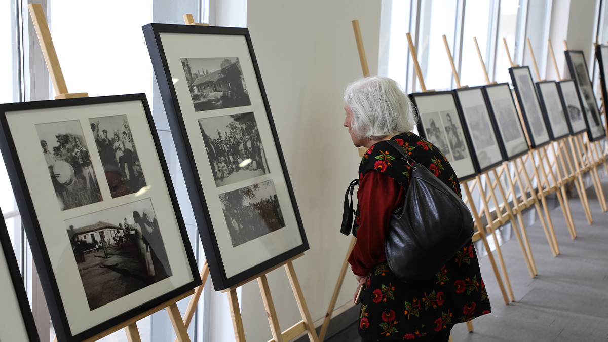 Aksu Köy Enstitüsü sergi ile anıldı