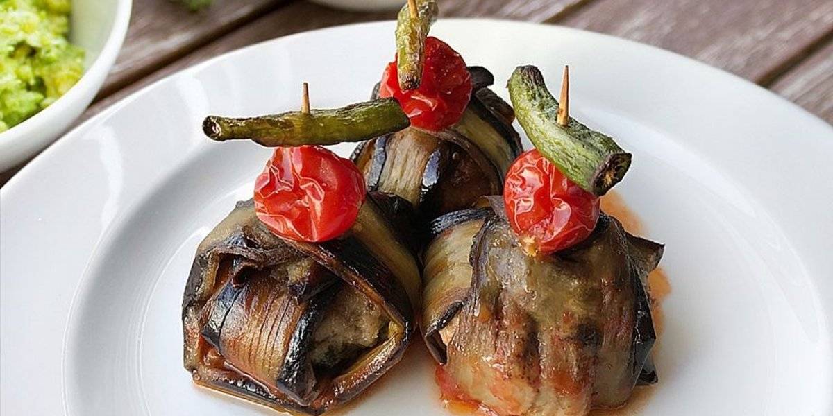 Kalmış kıyma ve patlıcanı bu şekilde değerlendirin! Parmak yediren ...