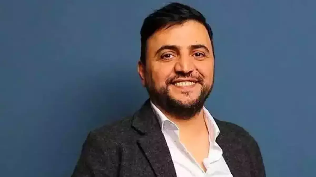 Sanat dünyasında şok ölüm! Zafer Algöz duyurdu: Sanat dünyasında şok ölüm! Zafer Algöz duyurdu: